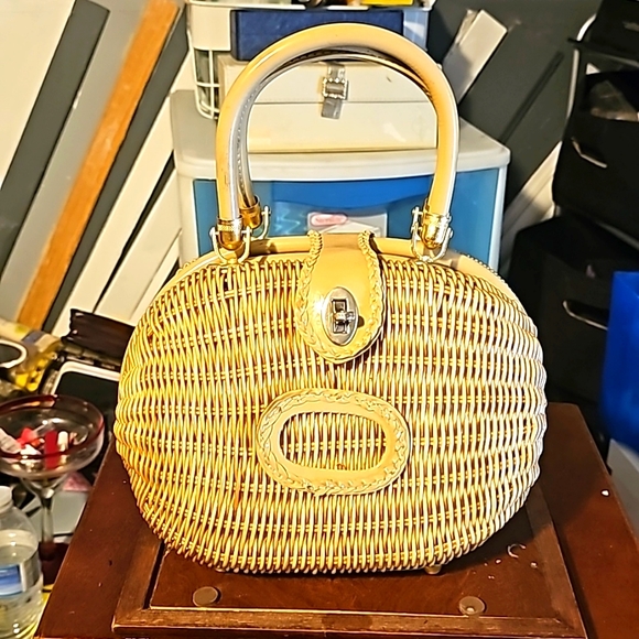 Simons | Bags | Vintage 95s Simon Wicker Purse Tan Double Patent ...